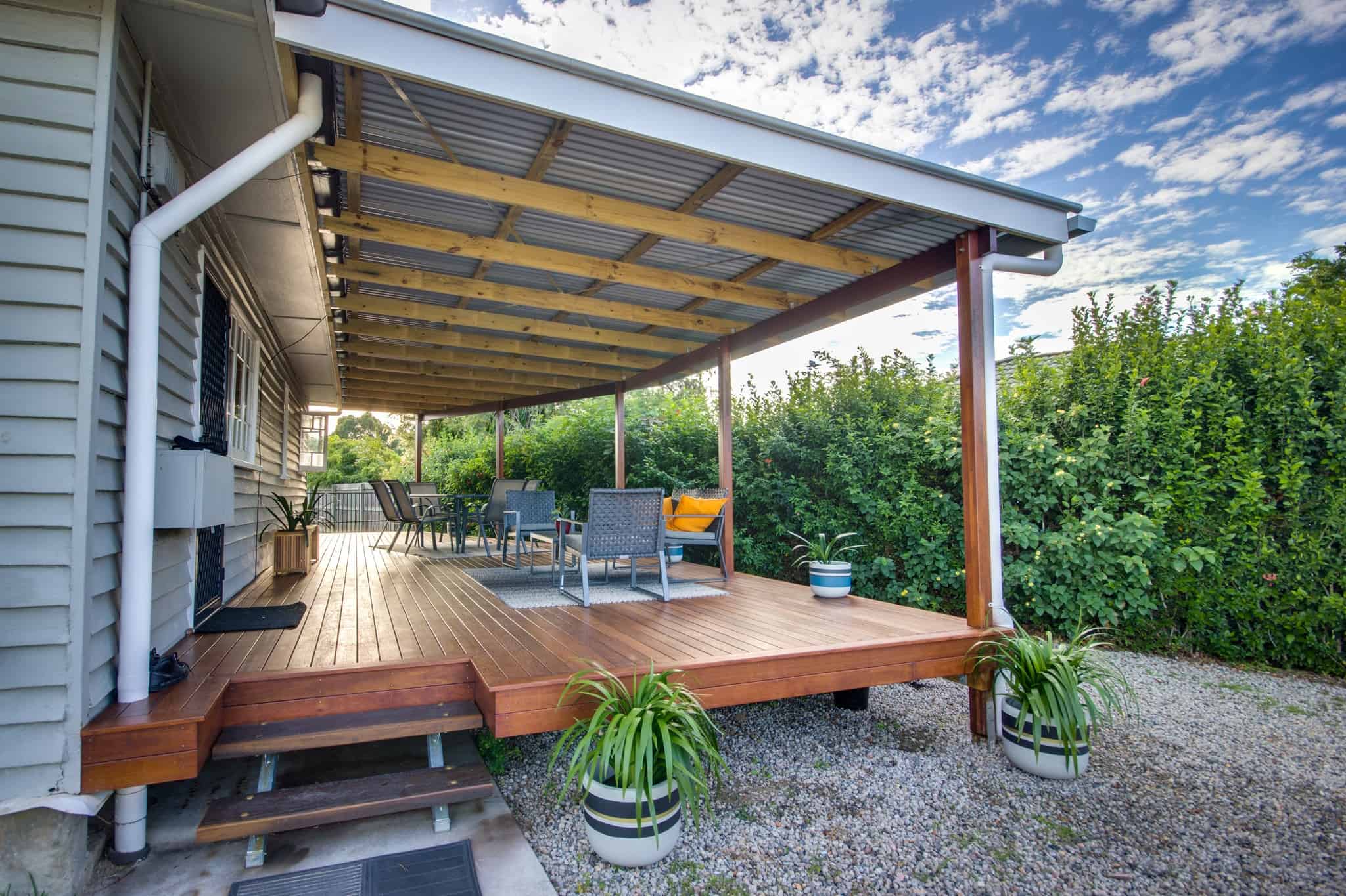 Insulated Patio Roof Vs Non-Insulated: Which To Choose